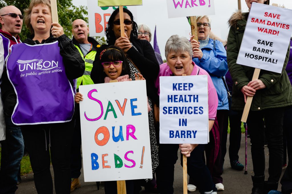 13,000 people tell health board: "Don't close Barry Hospital Sam Davies ...