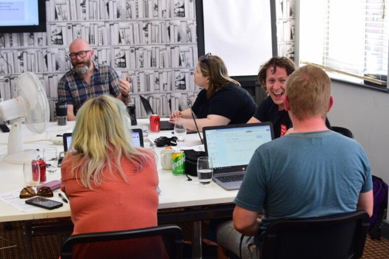 Advice for branch comms officers | Campaigns | UNISON Cymru